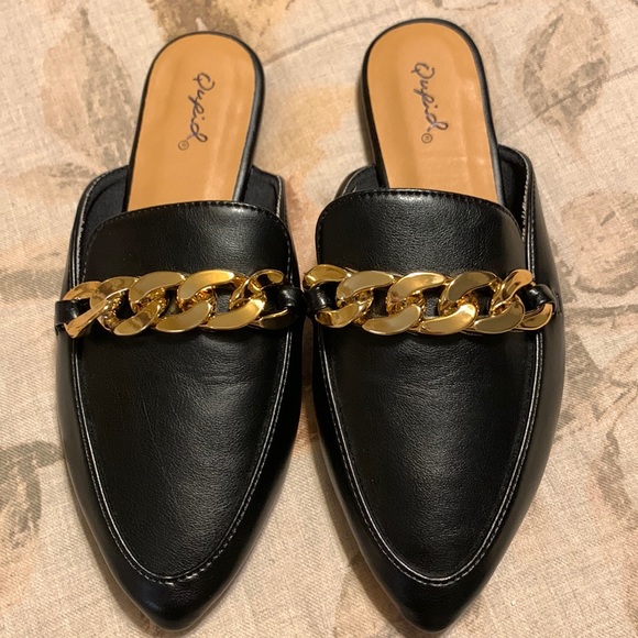Qupid | Shoes | Qupid Black Slides 6 New | Poshmark
